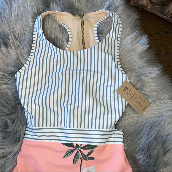 Albion | Swim | Nwt Albion Island Fever One Piece Swim Suit | Poshmark